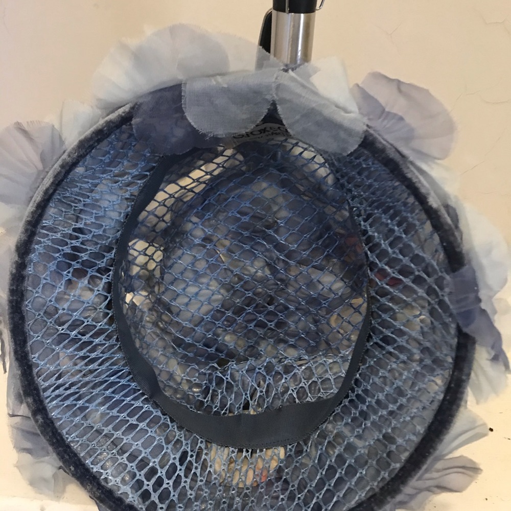 Vintage G. Fox & Co (Hartford, Ct) Hat - Gem